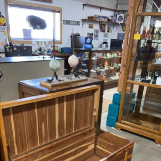 Gallery | Picker's Antique Mall